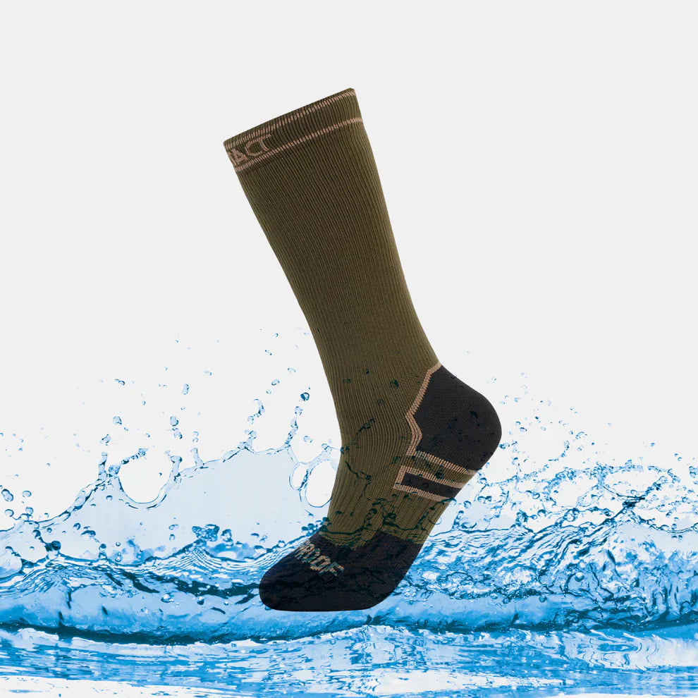 Are Waterproof Socks Good for Hiking? Let’s Find Out the Real Benefits ...